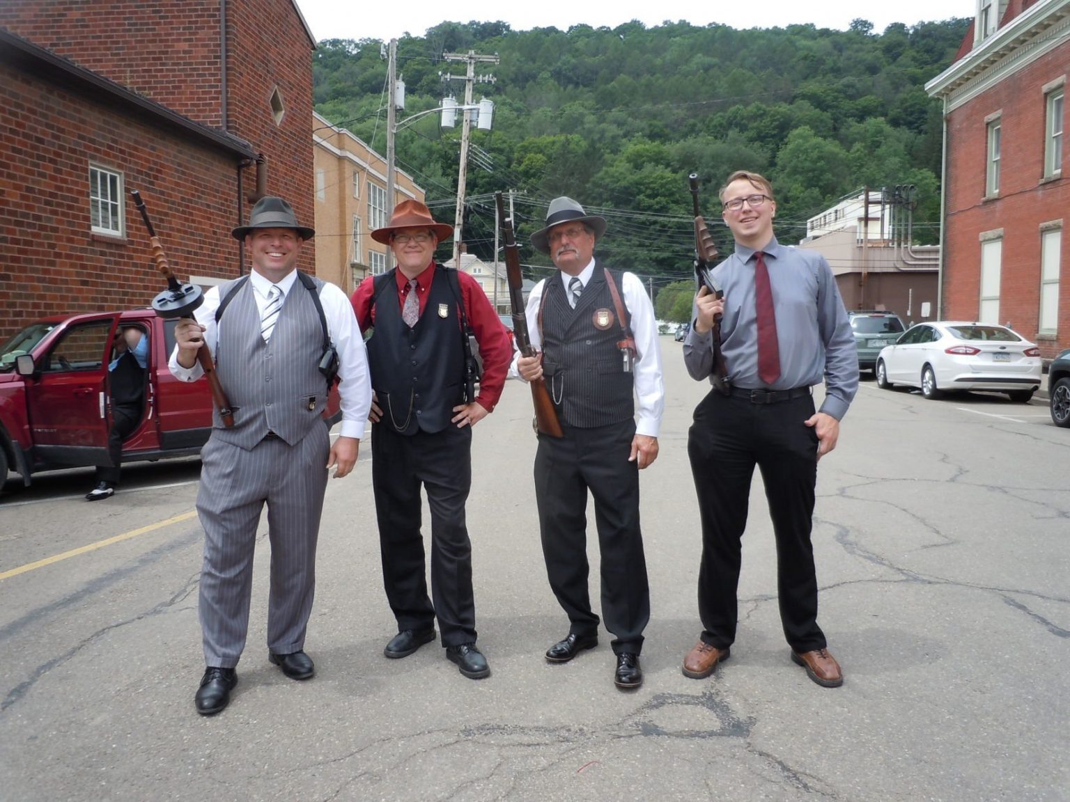 Celebrating the Unshakable: 2nd annual Eliot Ness Fest comes to ...