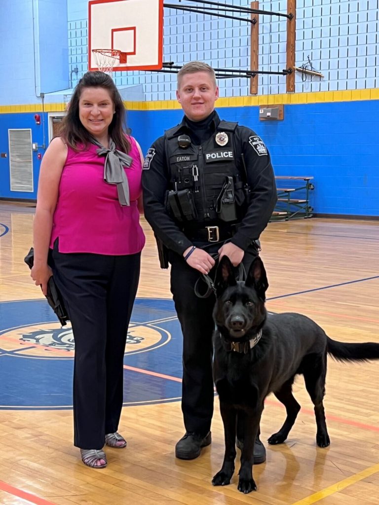 District Attorney, Drug Task Force present K9 Officers at local schools ...