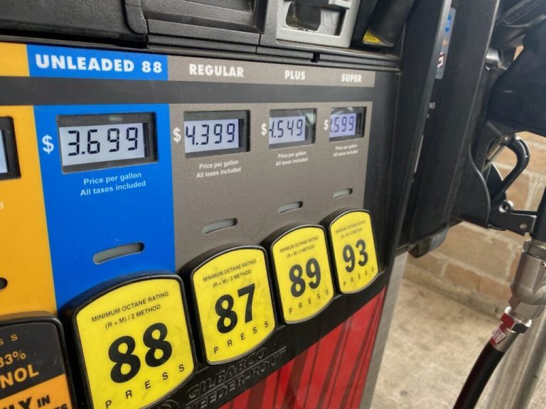 Newly acquired Pirates 2B Lowe thinks his new team can make a 'deep ...