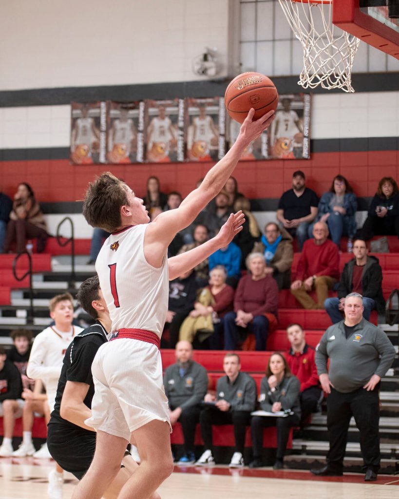 Owls fall in rematch to Beavers - The Bradford Era