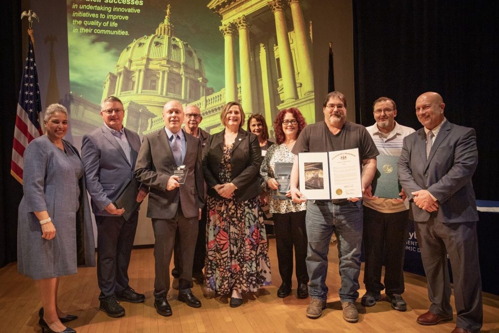 Johnsonburg, Ridgway boroughs recognized at Governor's Awards - The ...