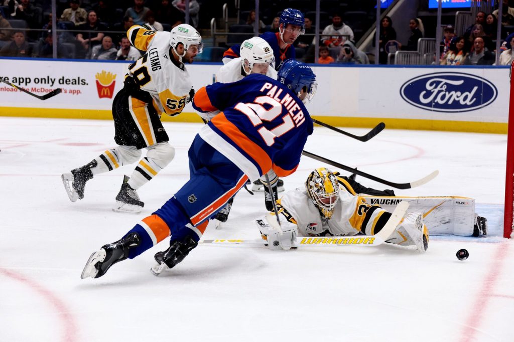 'A subtlety of his game': Penguins receive boost from Alex Nedeljkovic ...