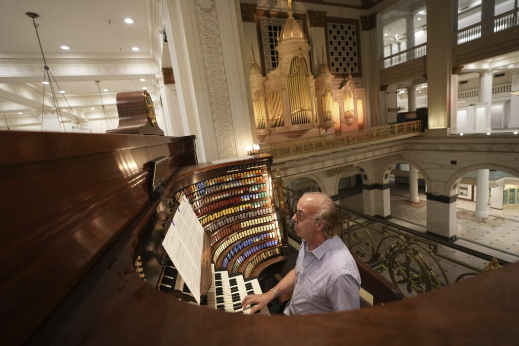 Famed Wanamaker Organ will again be heard by the public in fall art ...