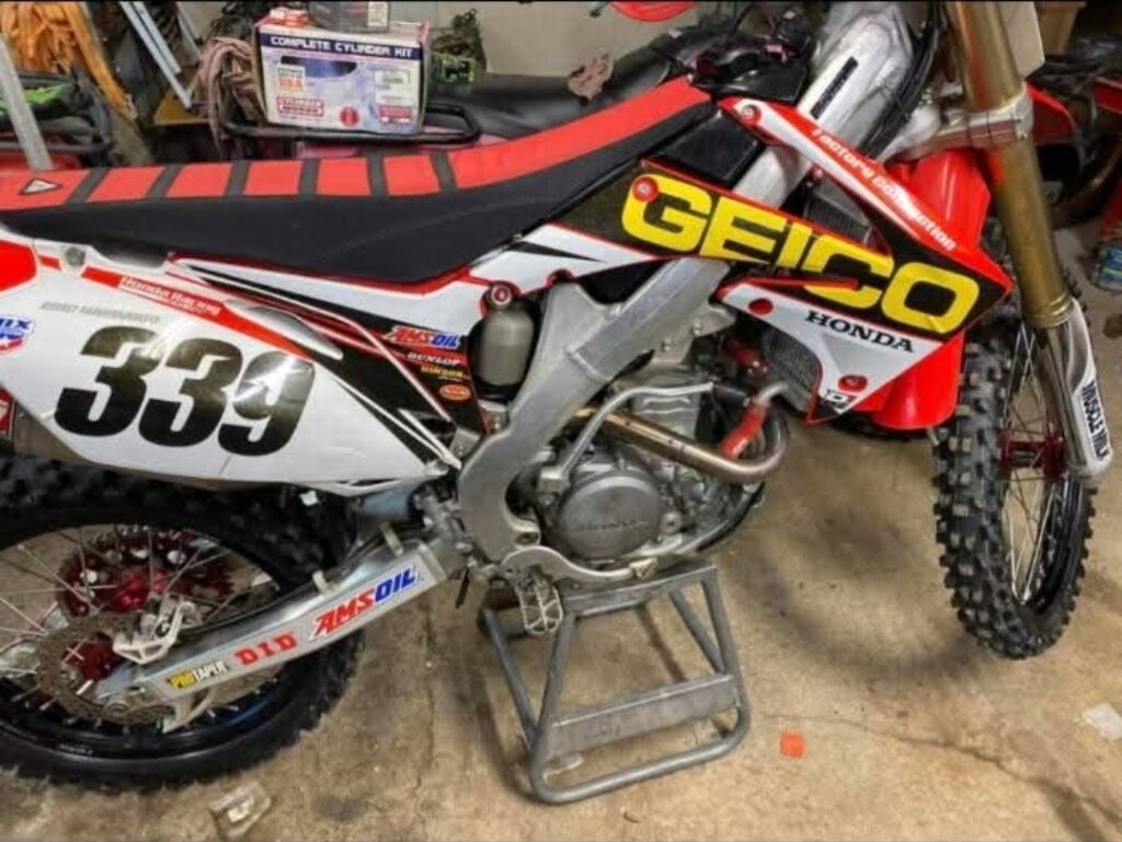 Police seek info on stolen dirt bike - The Bradford Era