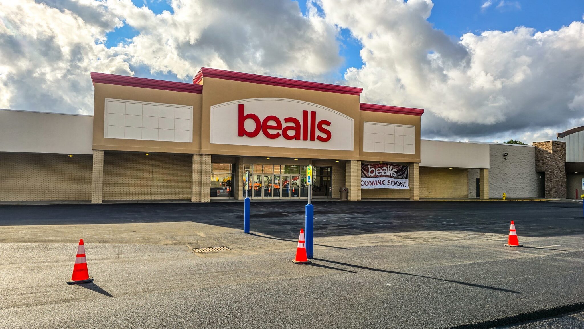 THINGS TO DO: Bealls grand opening and spooky fun all weekend long ...
