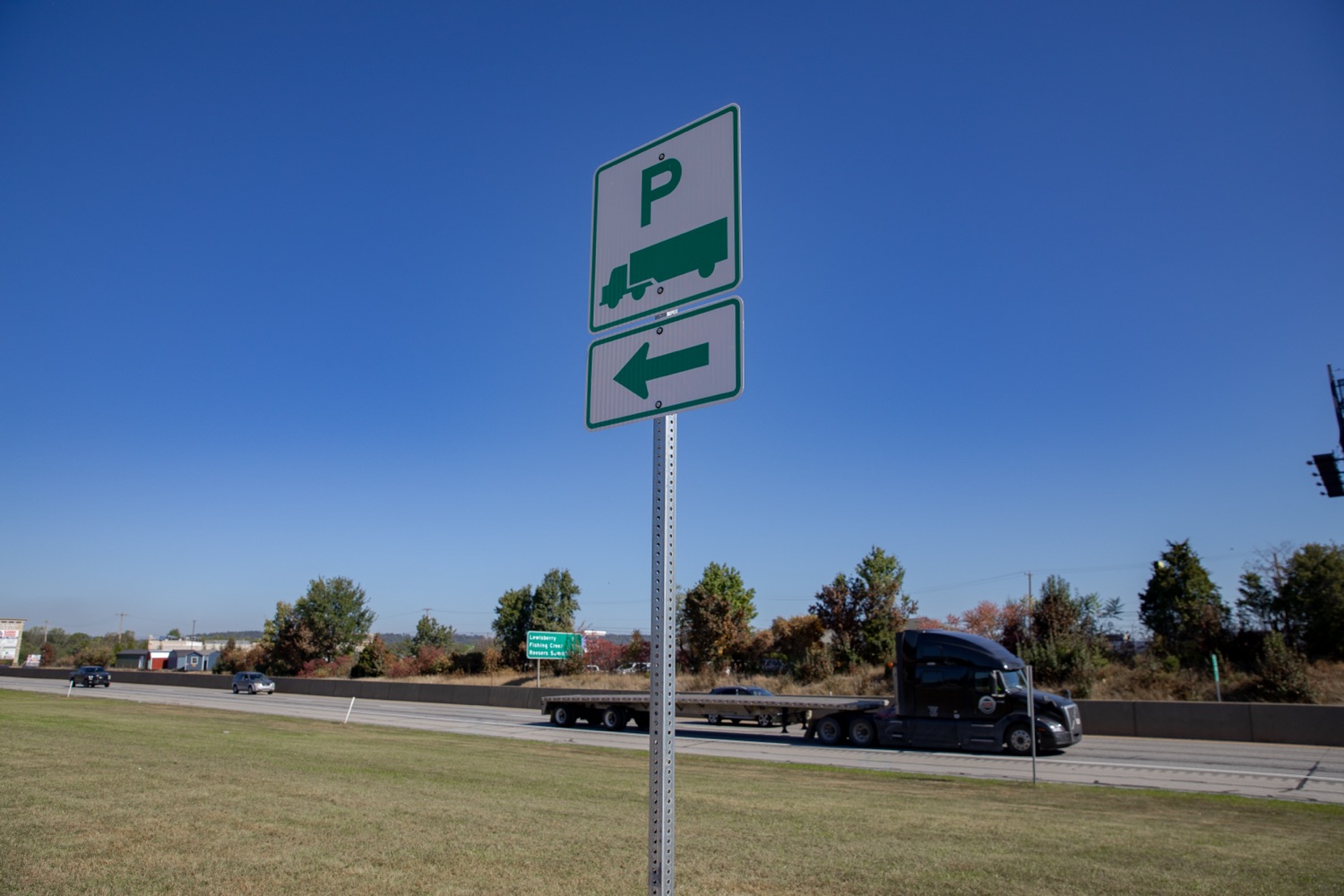 More than 300 new truck‑parking spaces added statewide - The Bradford Era